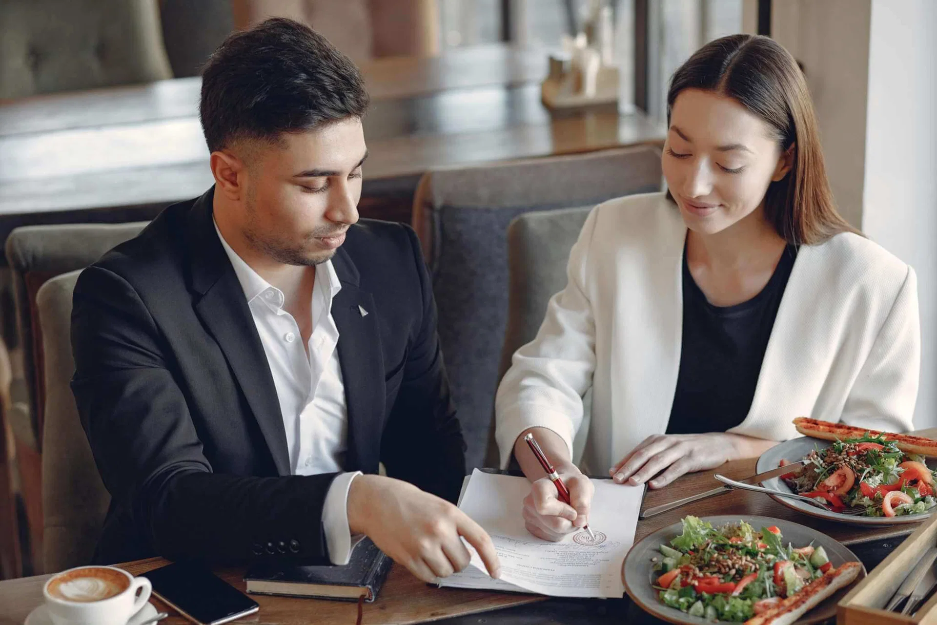 How to Secure the Best Deal When Acquiring a Business | Venturu Blog