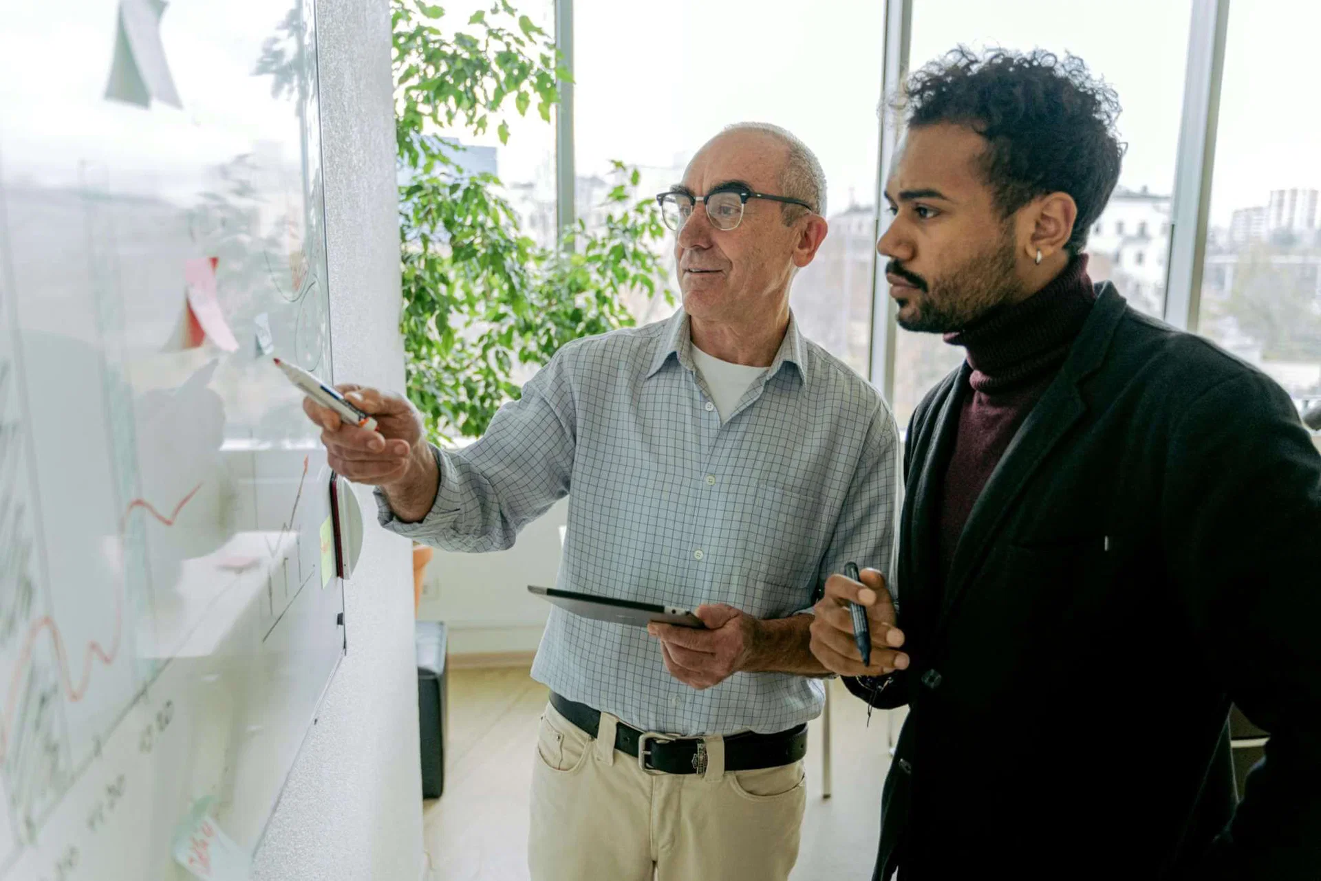 How to Know When to Adjust Your Asking Price | Venturu Blog